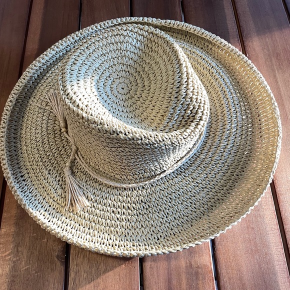 August Hats | Accessories | August Hat Company Wide Brim Paper Hat ...